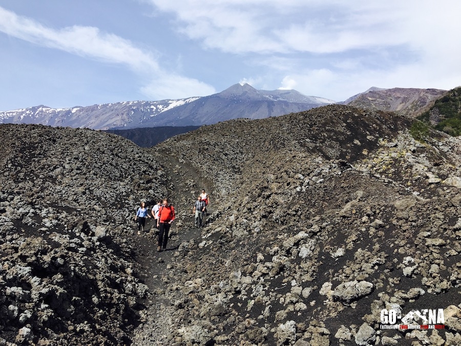 Etna Excursion en 4x4 - Etna jeep tour - Visite Etna en 4x4 - Go-Etna